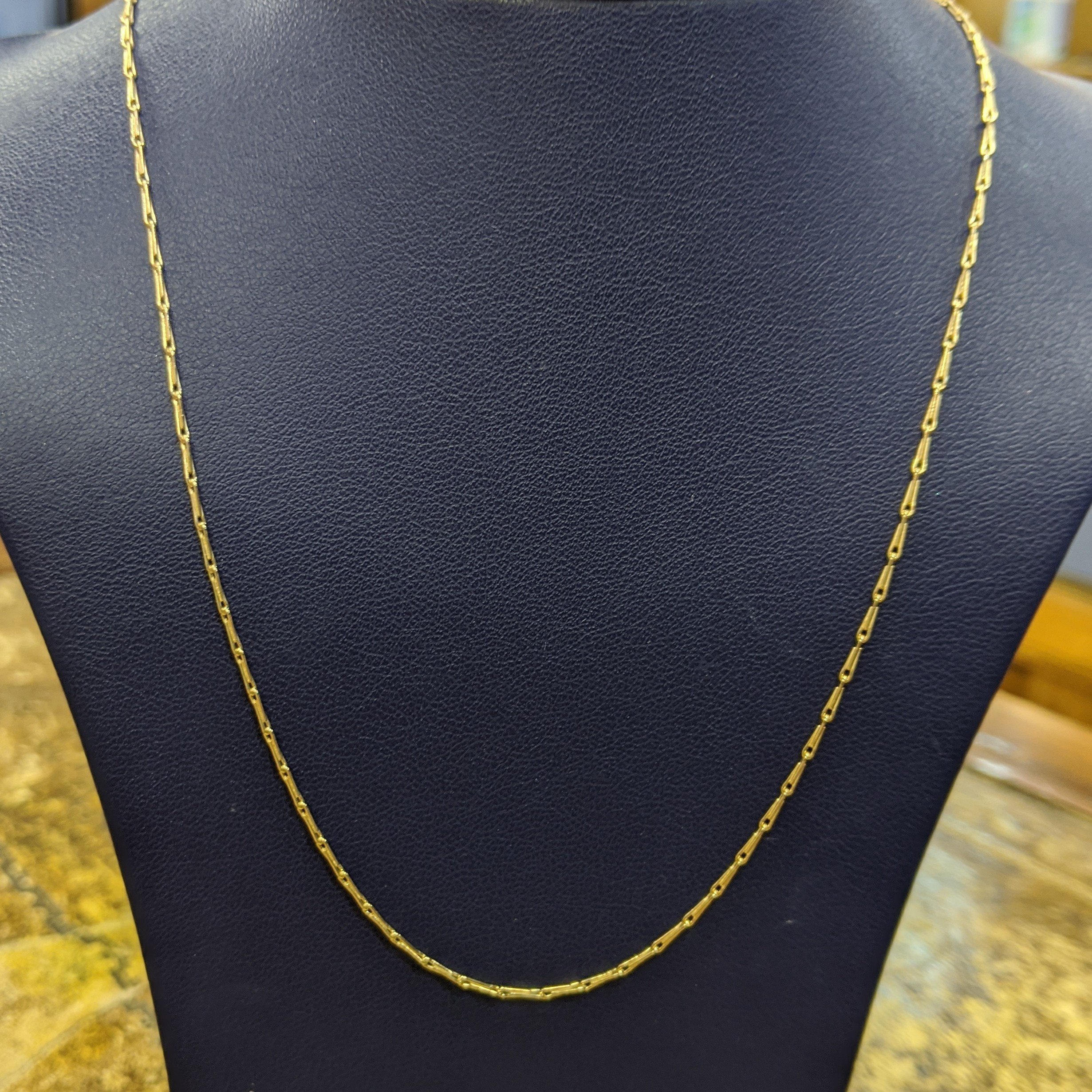 9ct Yellow Gold 18" Hayseed Chain - Howells Jewellers