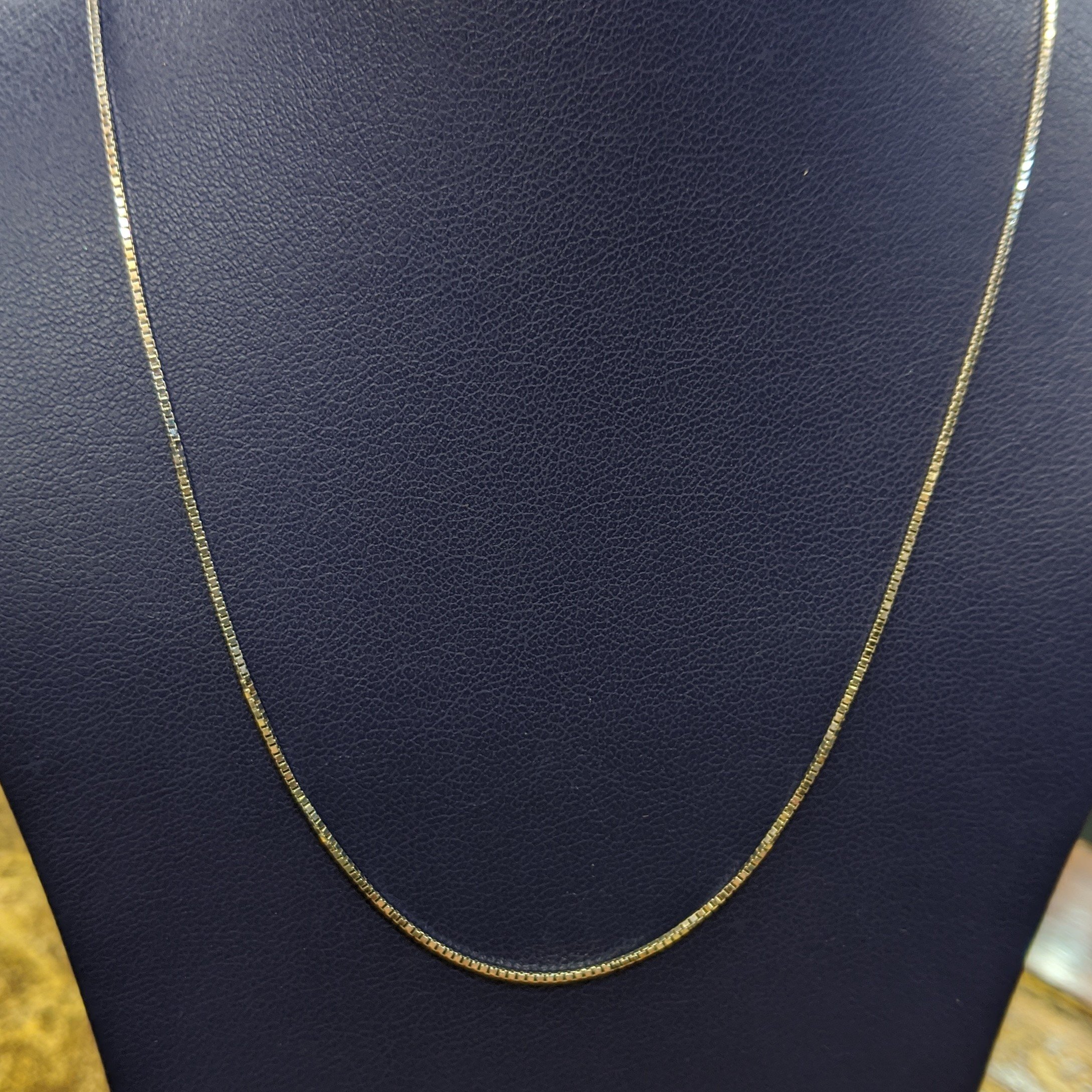 9ct White Gold 18" Venetian Chain - Howells Jewellers